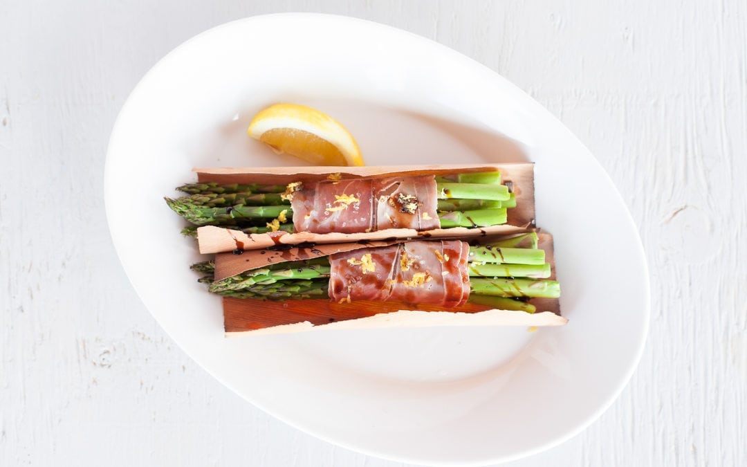 Cedar Wrapped Asparagus Bundles with Smoked Salt and Prosciutto ...